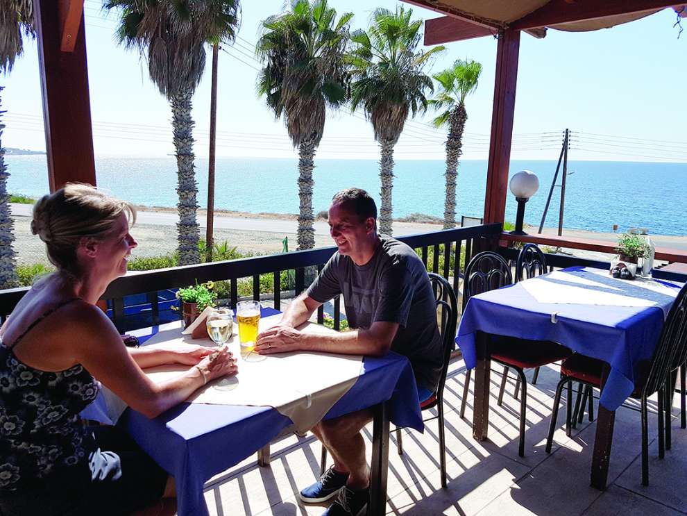 10 taverns with Cypriot cuisine that we all love - Delicious food ...