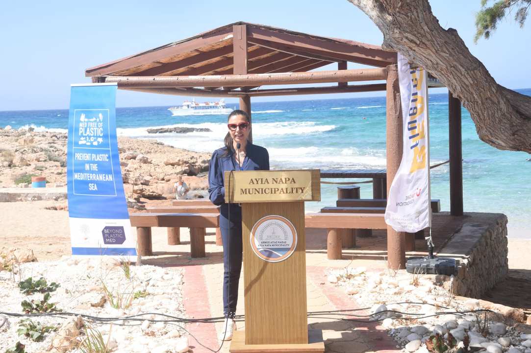 Η παραλία Αμμος του Καμπούρη είναι η πρώτη παραλία Χωρίς Πλαστικά στην ...