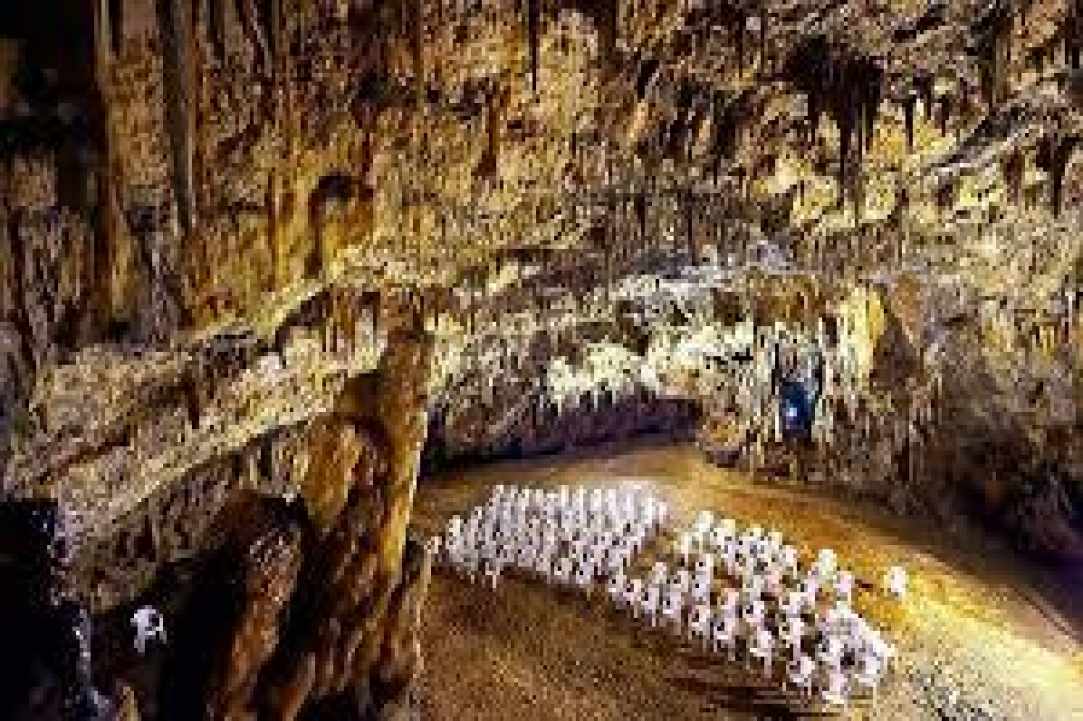 Σπήλαιο Δρογκαράτης στην Κεφαλονιά - Σπάνιο γεωλογικό φαινόμενο - το ...