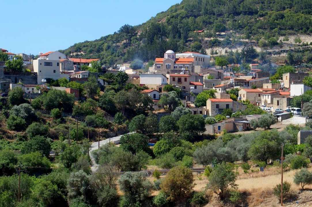 Το χωριό Δορά Λεμεσού - Γραφικά δρομάκια, αναπαλαιωμένα σπίτια ...