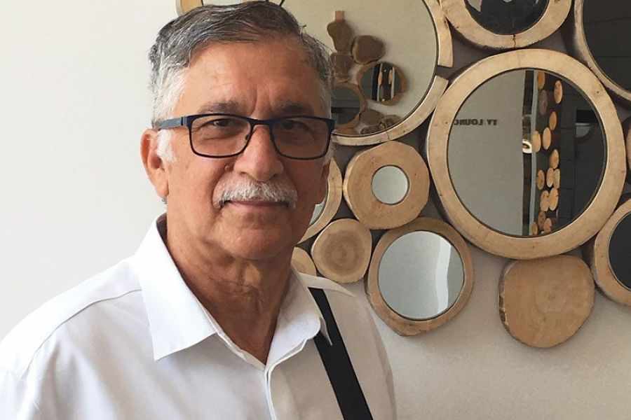 Καραγιαννης:«Είναι θέμα χρόνου να αποδυναμωθεί ο ιός και να εξαφανιστεί ...