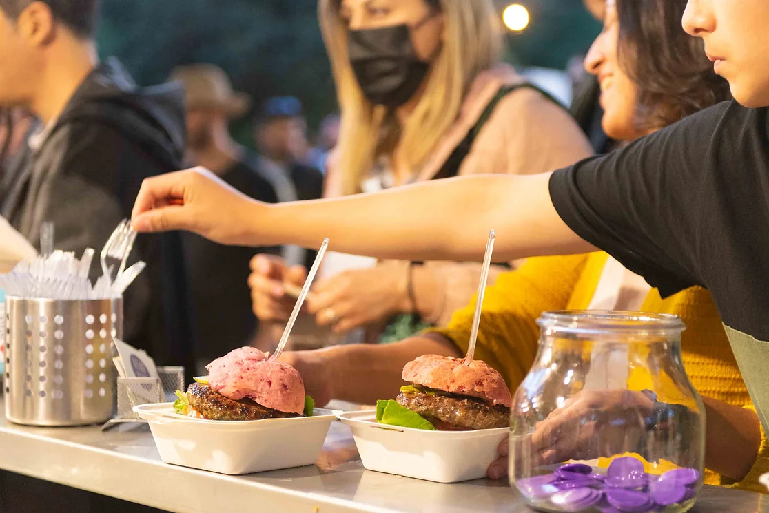 Το Fork Food Market πάει Λάρνακα για πρώτη φορά! - Με πολύ φαγητό, ποτό ...